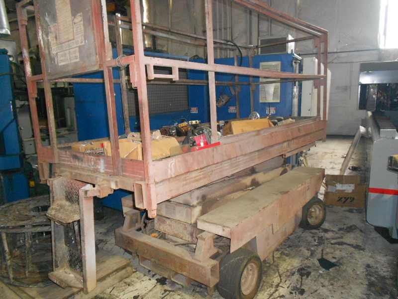 Material Handling Equipment: Lift A Loft Mit-E LIft Platform Scissors Lift